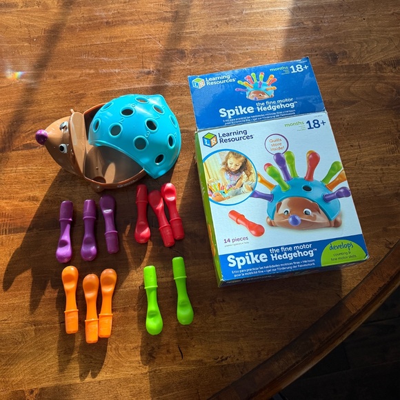 Learning Resources | Toys | Learning Resources Spike The Fine Motor ...